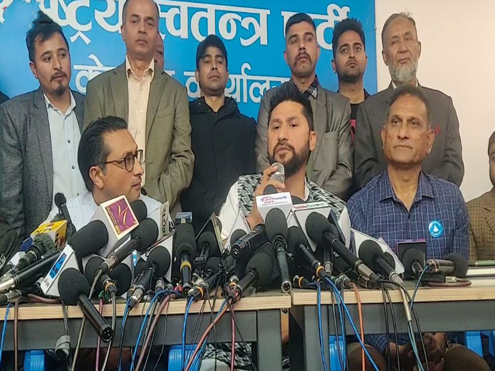 रास्वपा देशकै ठूलो लोकतान्त्रिक पार्टी बन्छ, यो जनाउ घण्टीमात्रै हो ...